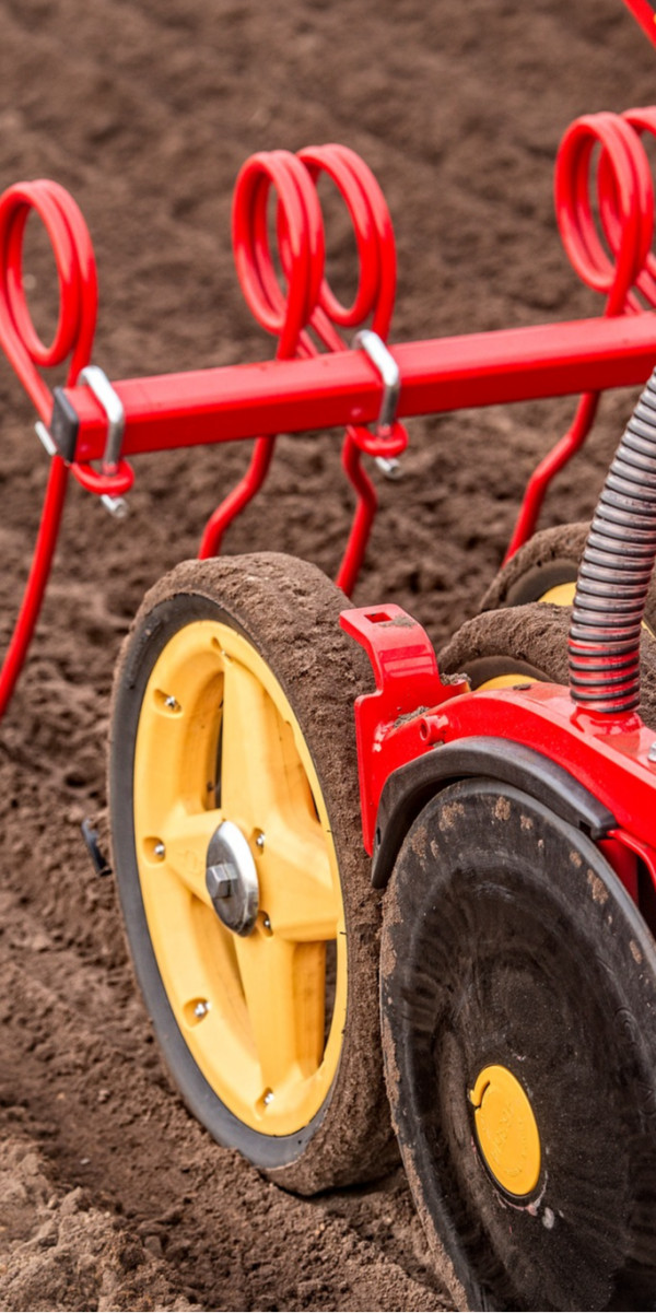 Ross Agri Services - a leading supplier of new and used agricultural ...